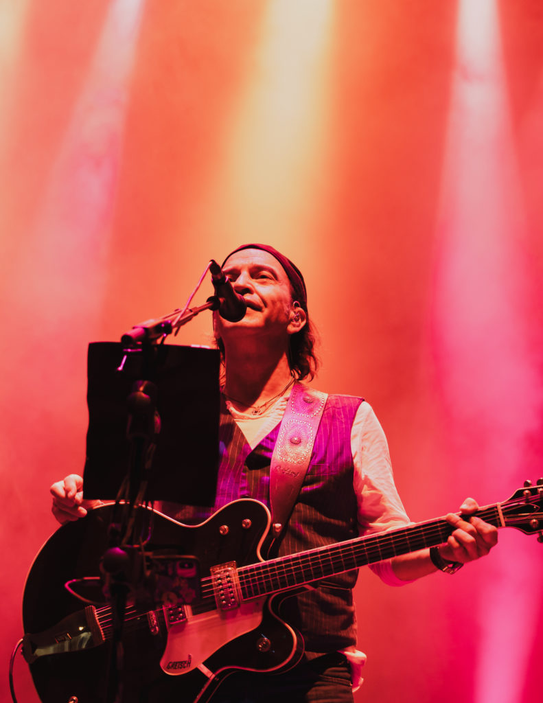 Ramón Flecha denunciado por catorce mujeres